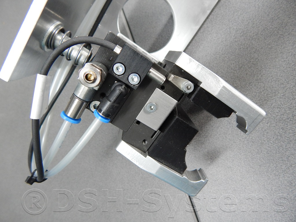 Werkstückgreifer - DSH Systems. Anlagenbau und Maschinenbau